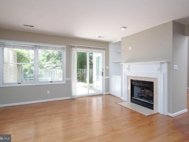 207 Southampton Court