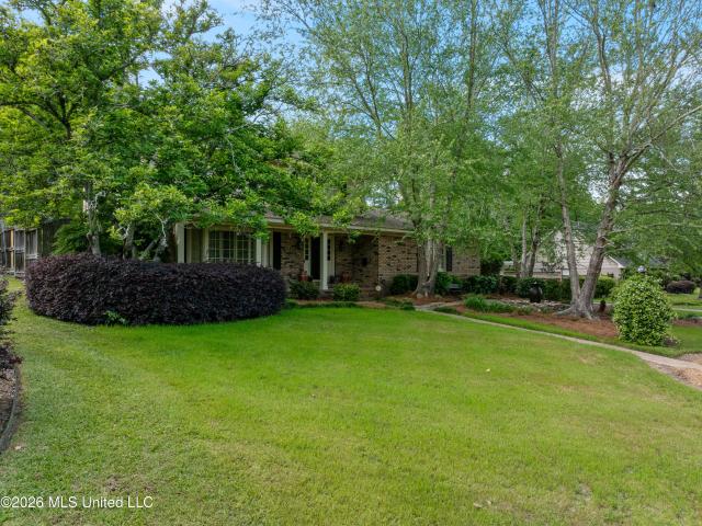 207 Southampton Rd, Hattiesburg, MS 39401 | MLS #4145 | Compass