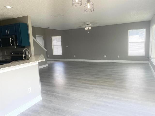 207 Southbridge Cir, Kissimmee, FL 34744 | MLS #O6393