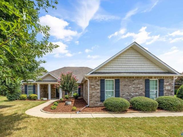 207 Somer Bridge Dr, Huntsville, AL 35811