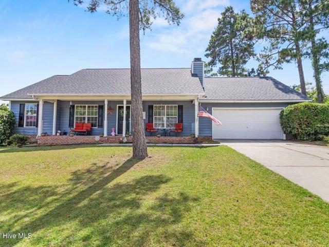 207 Somerset Dr, Raeford, NC 28376