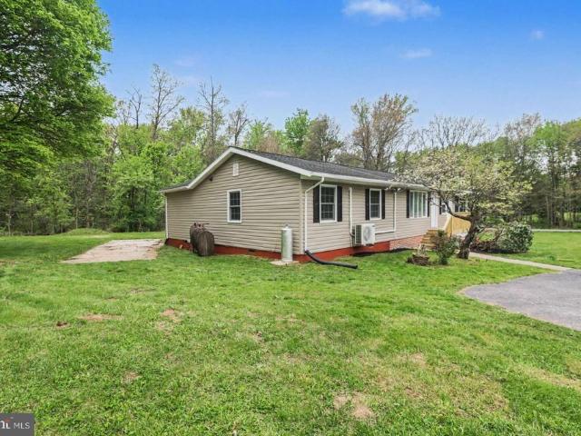 207 Scotch Pine Road