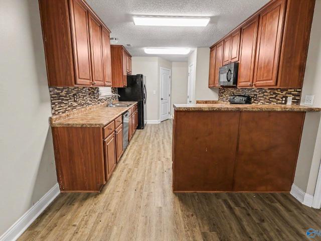 207 Shadow Court SW