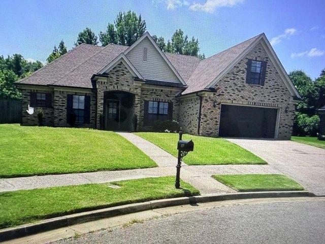 207 Shady Ln Cv, Hernando, MS 38632