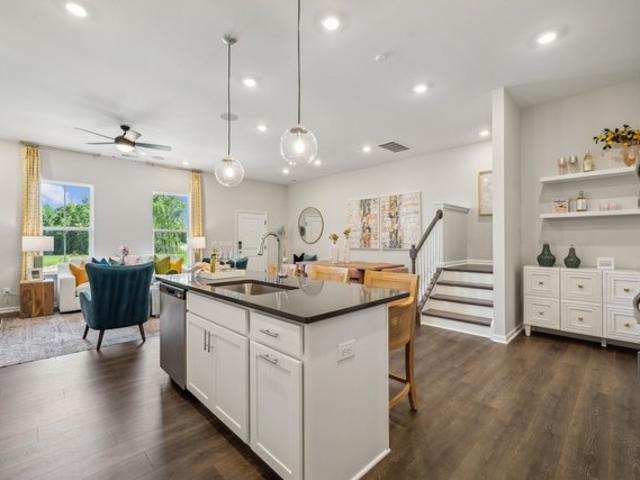 207 Silver Fleet Dr, Indian Trail, NC 28079
