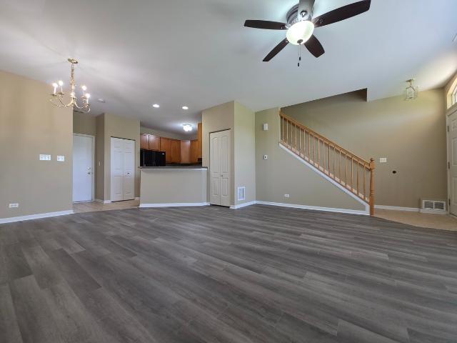 207 Springbrook Trail S