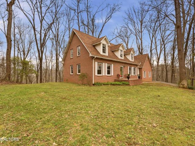 207 Strader Rd