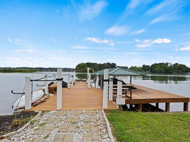 207 Suttles Road