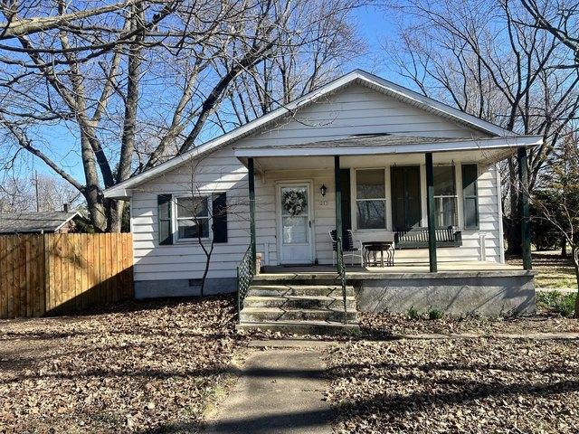 207 SW 6th St, Atlanta, IL 61723