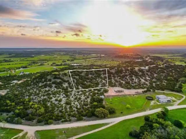 207 PR 2123 Road, Meridian, TX 76665