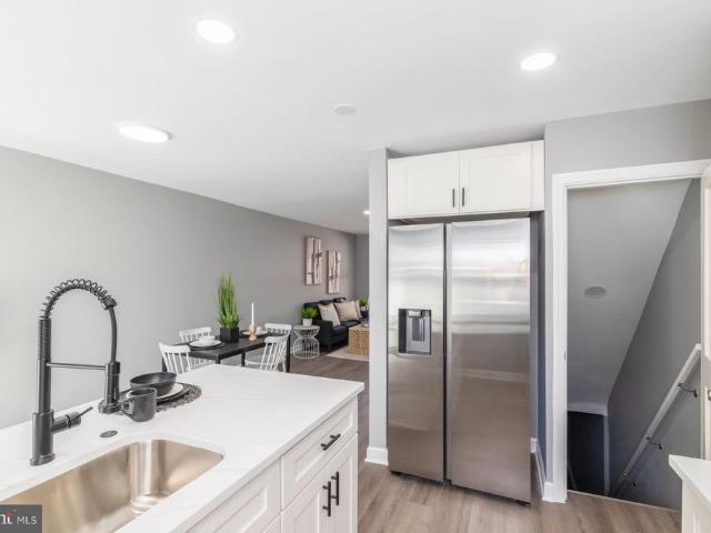 207 Riverview # 207