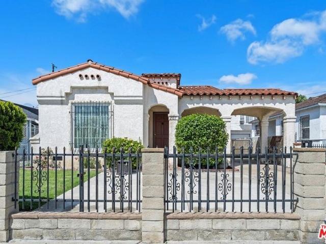 207 W 85th St, Los Angeles, CA 90003