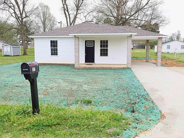 207 W Warner St, Marmaduke, AR 72443