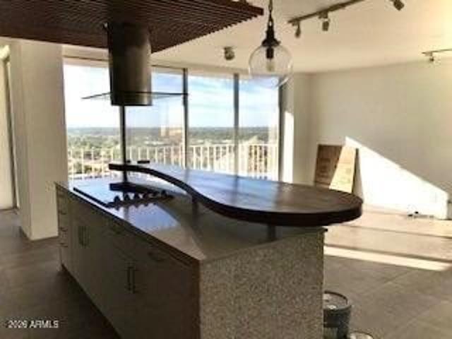 207 W Clarendon Ave Unit C14, Phoenix, AZ 85013