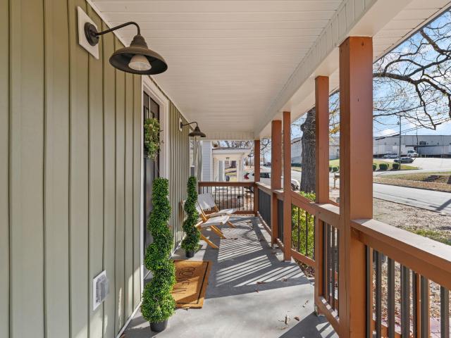 207 W Holt St, Burlington, NC 27217 | MLS #10135
