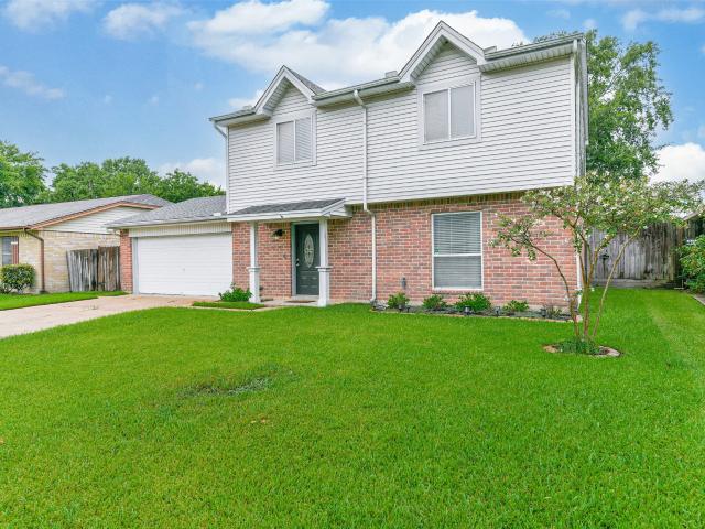 207 Woodvale Drive
