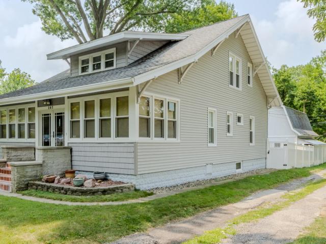 207 Weston Street