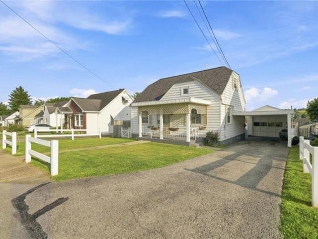 207 Westwood Ave, Masontown, PA 15461