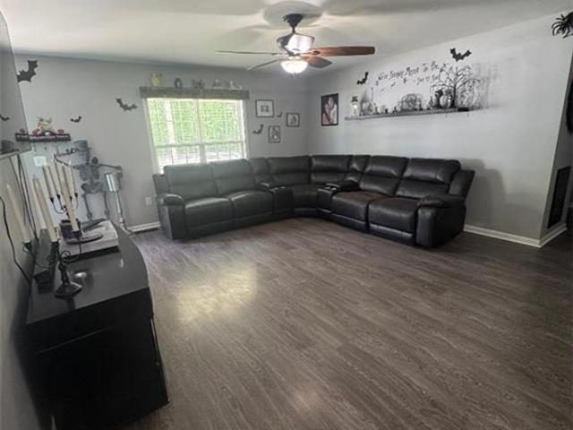 207 Willowbrook Drive