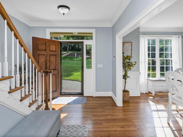 207 Williamstown Way