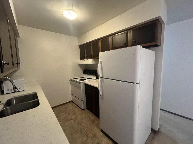 207 Williamsburg Dr