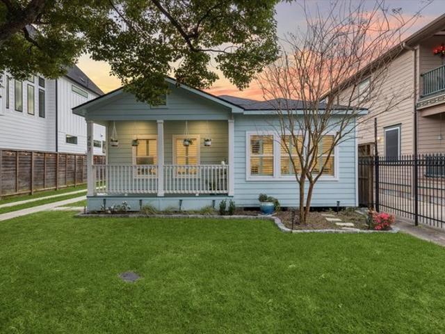 207 Tabor St, Houston, TX 77009