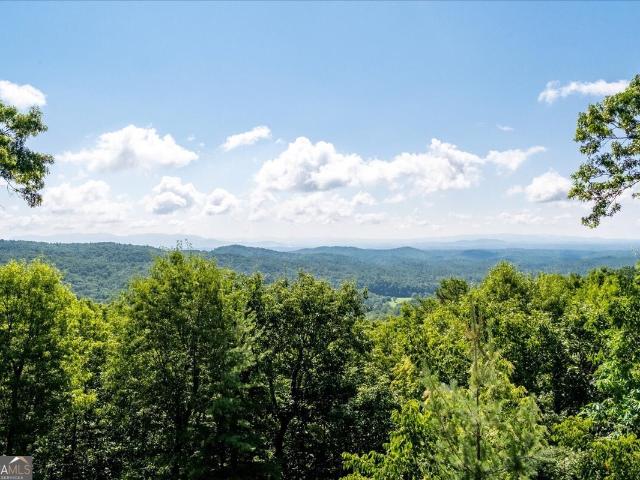 207 Utana Bluffs Trail
