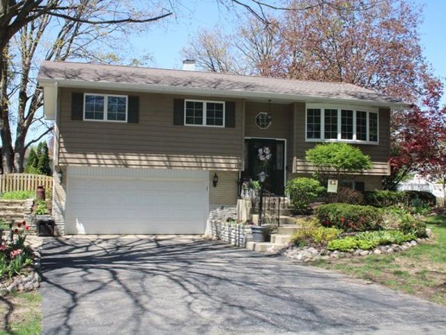 207 York Pl, New Lenox, IL 60451