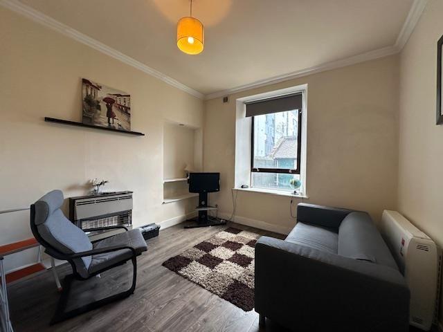 207A George Street, Aberdeen AB25, 2 bed flat to rent, £700 pcm | PrimeLocation