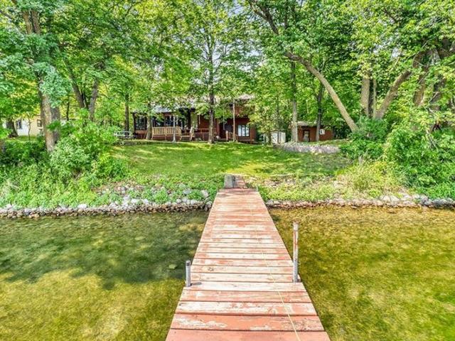 20847 W Toad Lake Dr, Osage, MN 56570