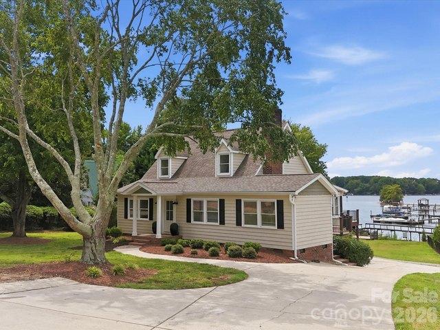 20845 Lagoona Dr, Cornelius, NC 28031