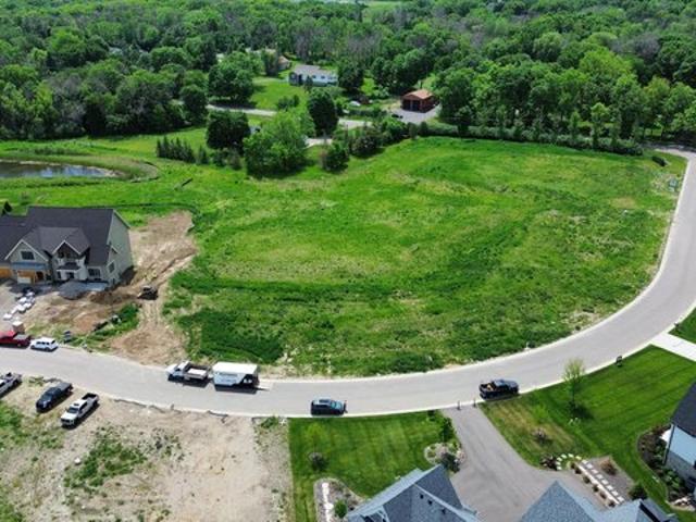 2084 Bridgevine Ct, Independence, MN 55373