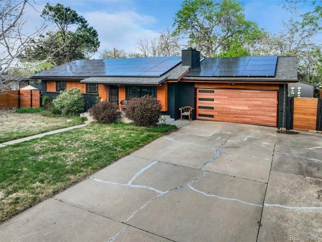 2084 Creighton Dr, Golden, CO 80401