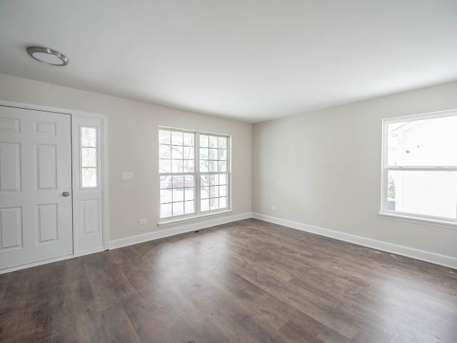 2084 Kentland Dr, Romeoville, IL 60446 | Compass