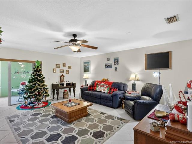 2084 SE Wild Meadow Cir, Unit 2084, Port St. Lucie, FL 34952 | Compass