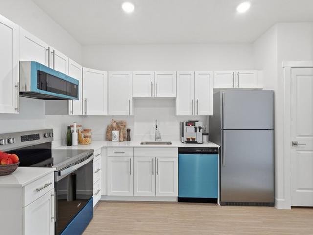 2085 N Main St Unit 216, Sunset, UT 84015