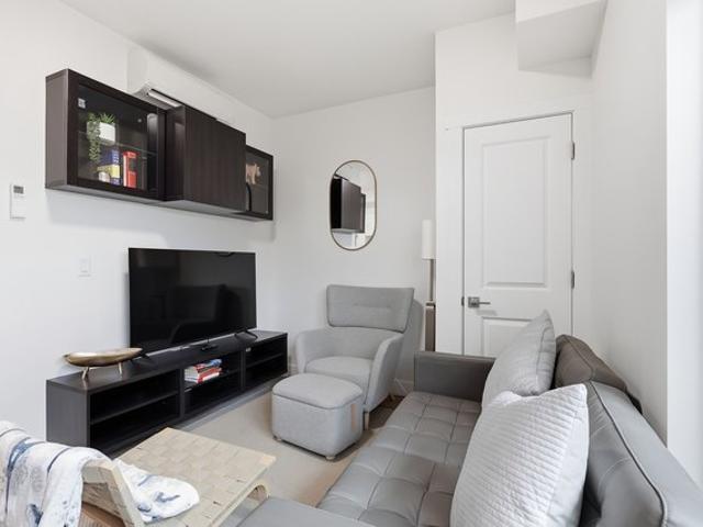 2085 N Main St Unit 305, Sunset, UT 84015