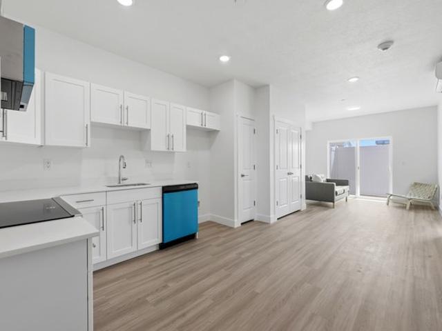2085 N Main St Unit 309, Sunset, UT 84015