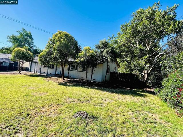2085 Acwron Dr
