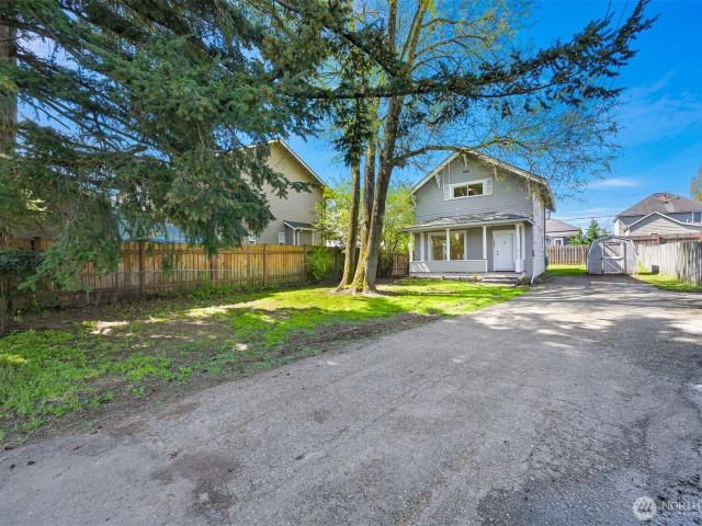 2085 Cottage Place