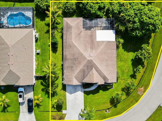 2085 SW Aladdin St, Port St. Lucie, FL 34953 | MLS #R11158