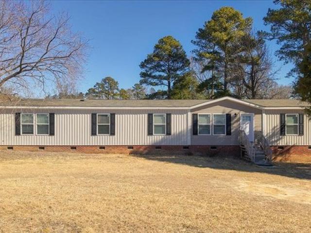 2085 Vass Carthage Rd, Carthage, NC 28327