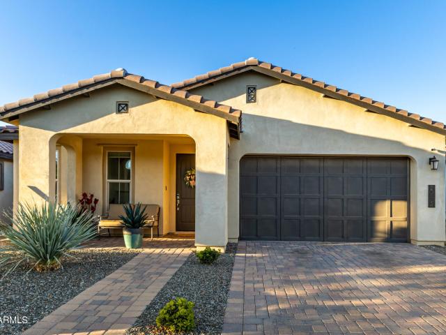 20864 E Macaw Dr, Queen Creek, AZ 85142 | MLS #6994 | Compass
