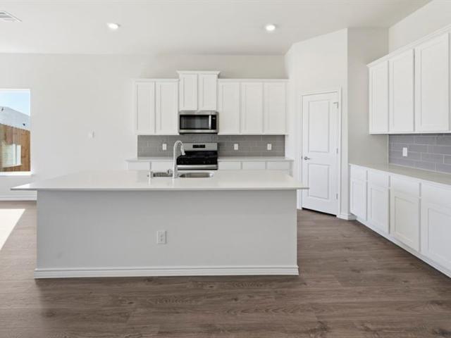 2086 Marble Drive