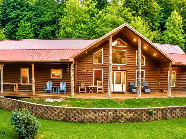 2086 Martin Pierce Rd