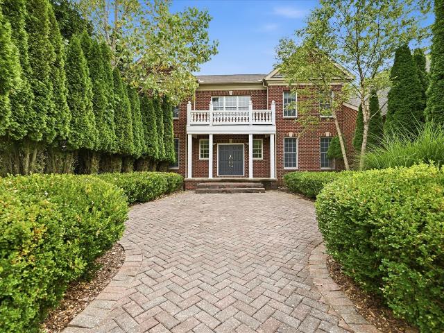 2086 Autumn Hill Drive