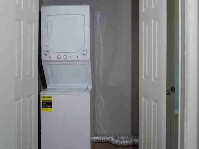 2086 Arlington Street 2 Bedroom Apartment for Rent at 2086 Arlington St, Sarasota, FL 34239 Arlington Park