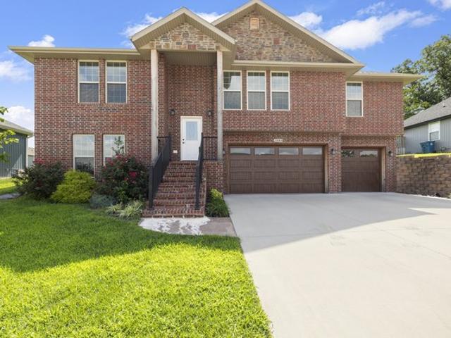 2086 Bull Run Rd, Ozark, MO 65721