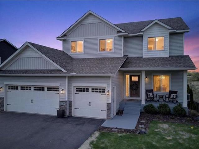 2086 Chestnut St, Lino Lakes, MN 55038