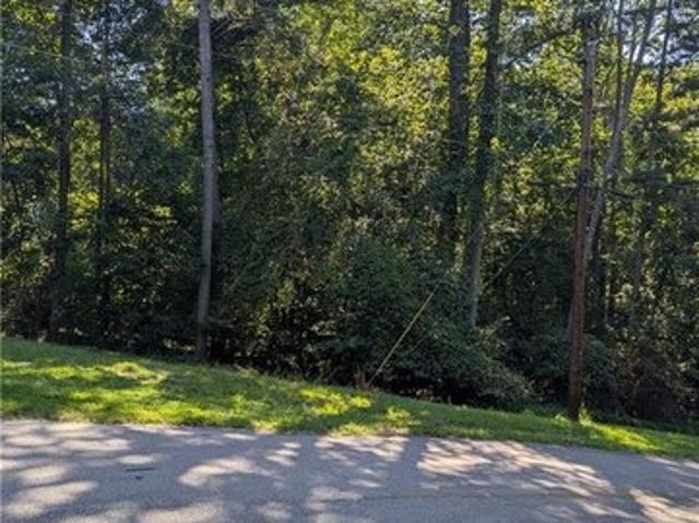 2086 Garden Rd, Gainesville, GA 30507